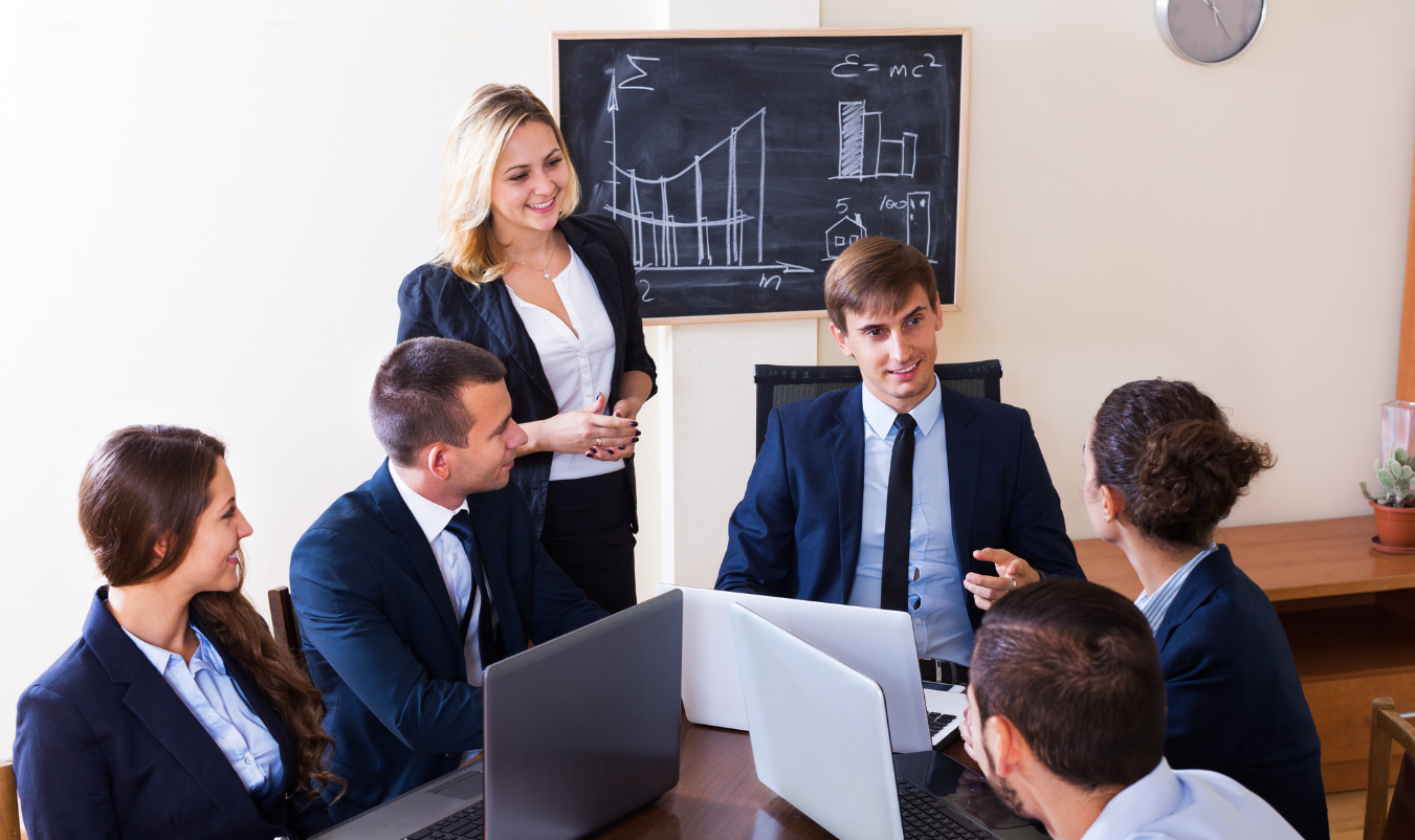 Las funciones de un Project Manager y cómo mejorar tu liderazgo ...